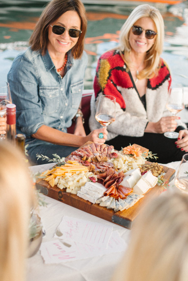 A Night out Wine Tasting on a Duffy Boat with the Girls – Beijos Events