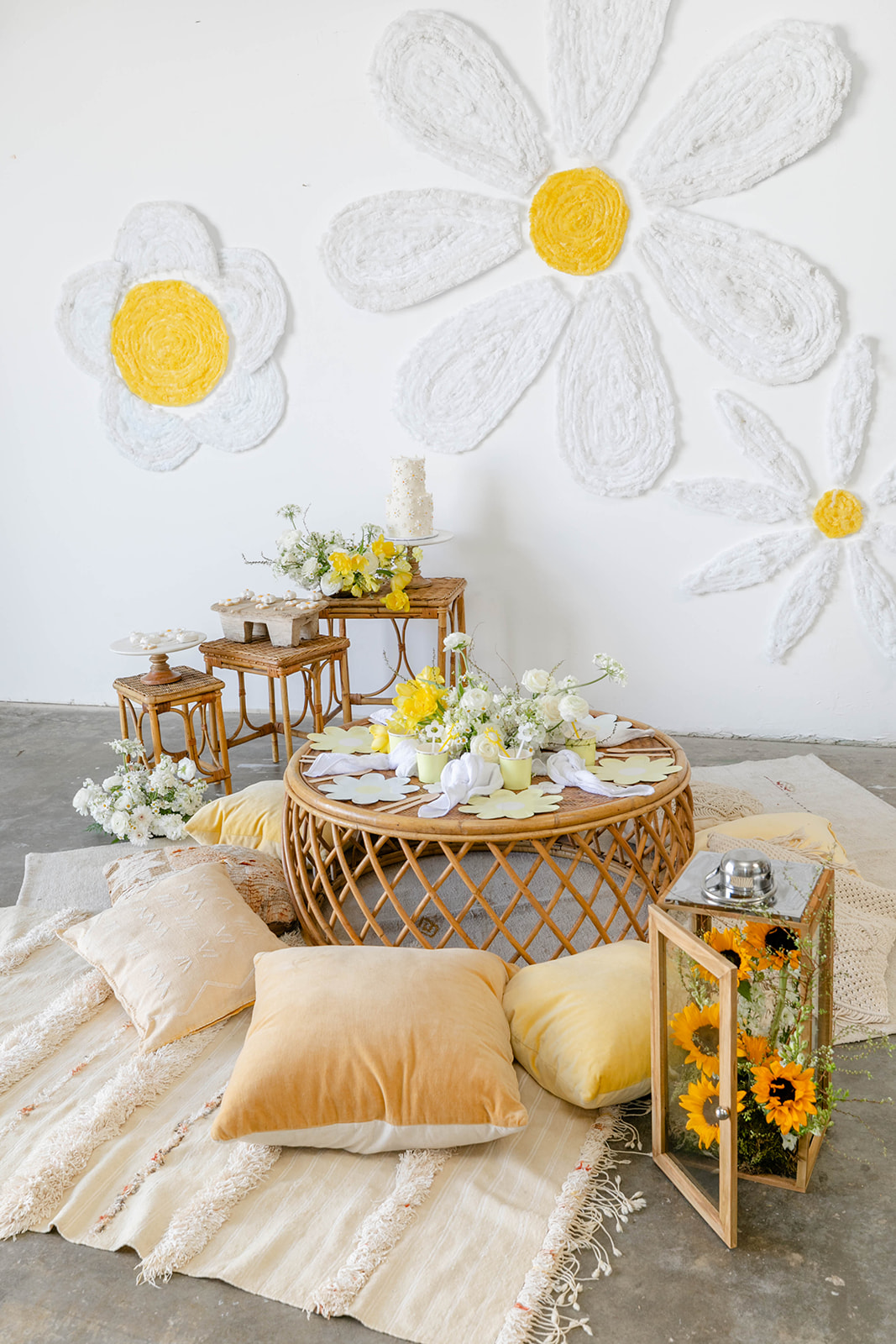A Daisy Party that will have you giddy for Spring! – Beijos Events