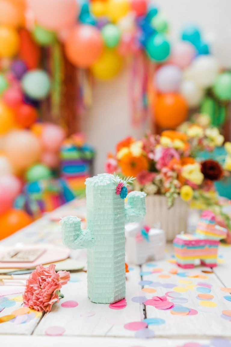 A Colorful and Fun Piñata Party for the Niños! – Beijos Events
