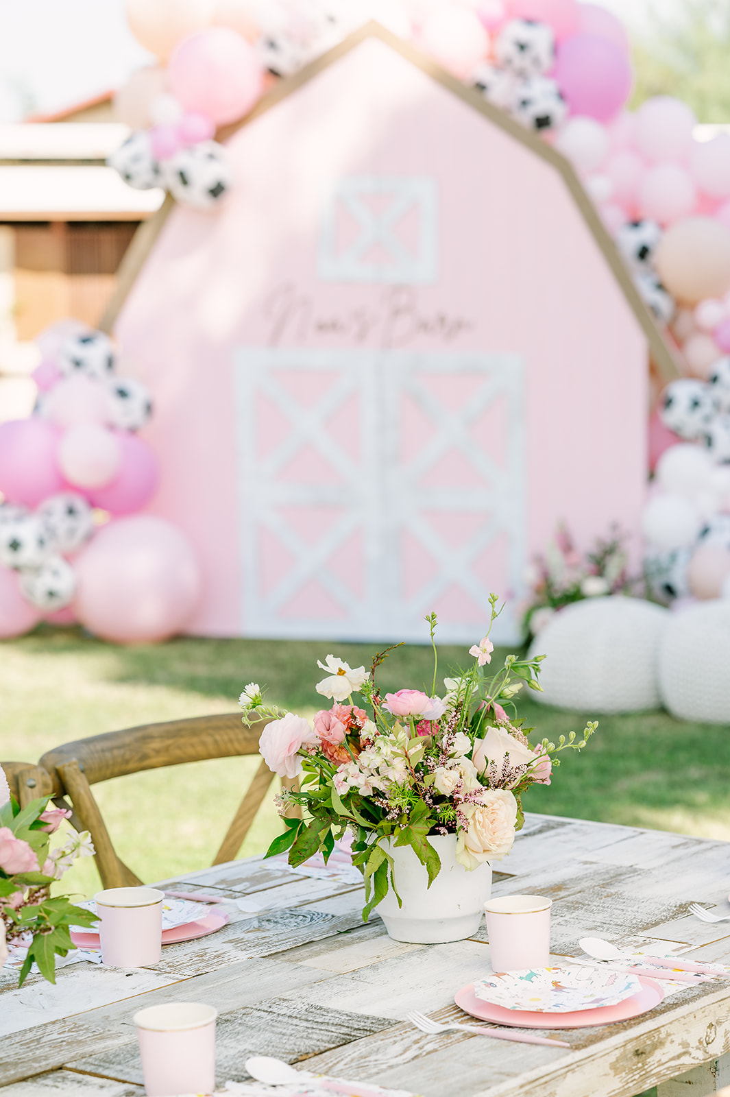 The Sweetest & Prettiest Little Barnyard Bash for Noa's 4th Birthday ...