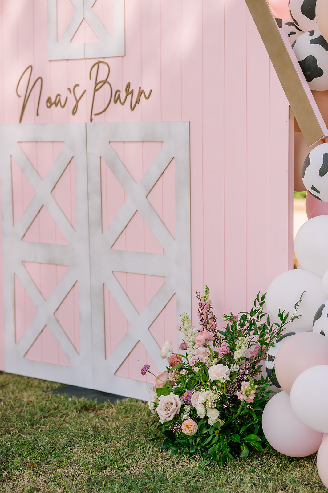 The Sweetest & Prettiest Little Barnyard Bash for Noa’s 4th Birthday ...