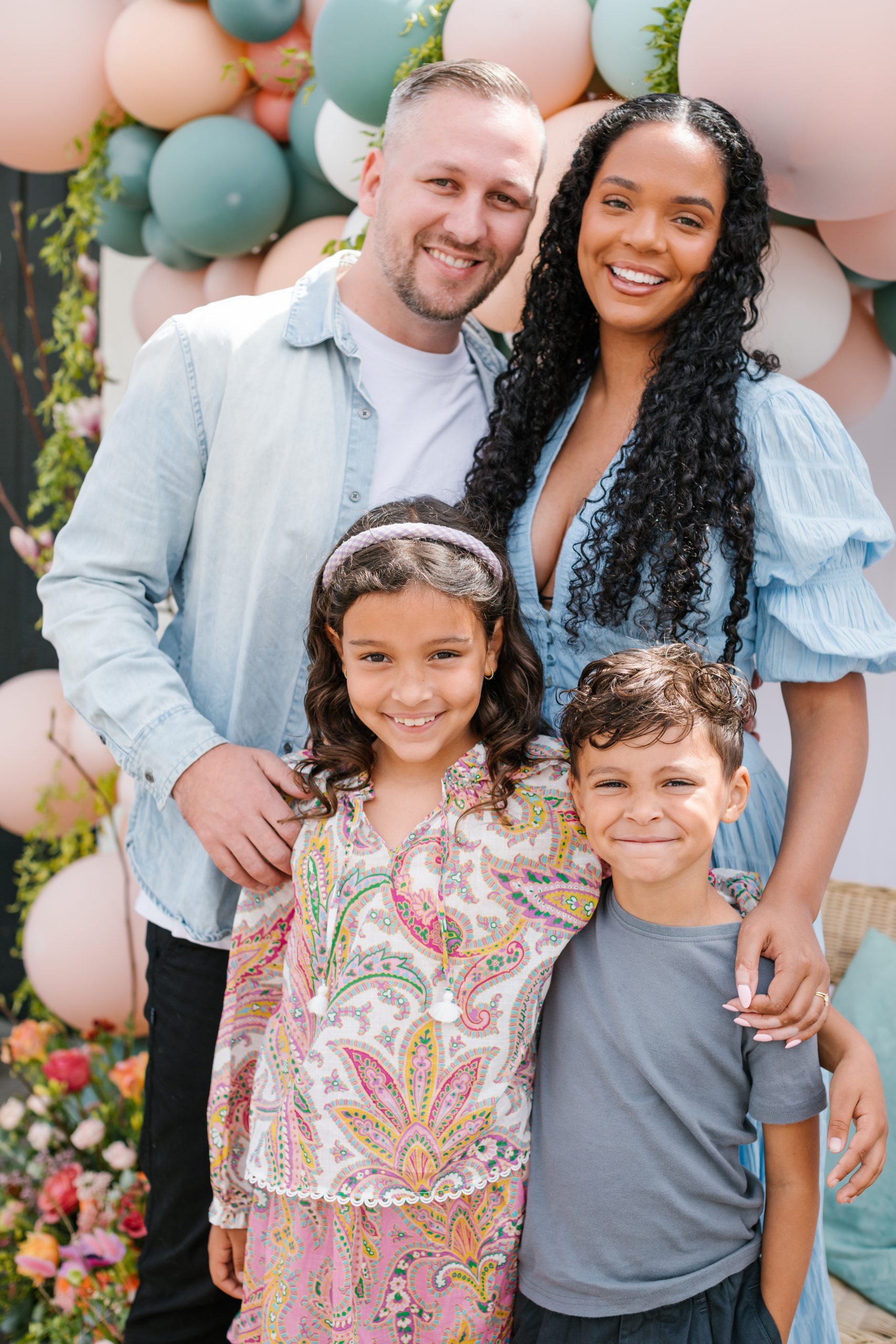 Sweet Springtime Mini Sessions with Alison Bernier - 2022 • Beijos Events